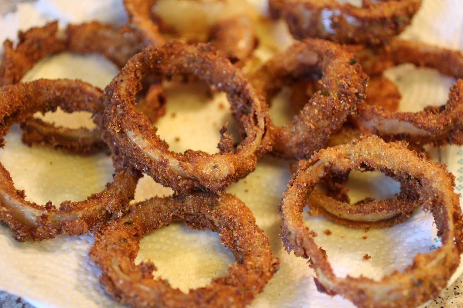 Kitchen Simmer: Bold and Spicy Chipotle BBQ Onion Ring Burger (Burger ...