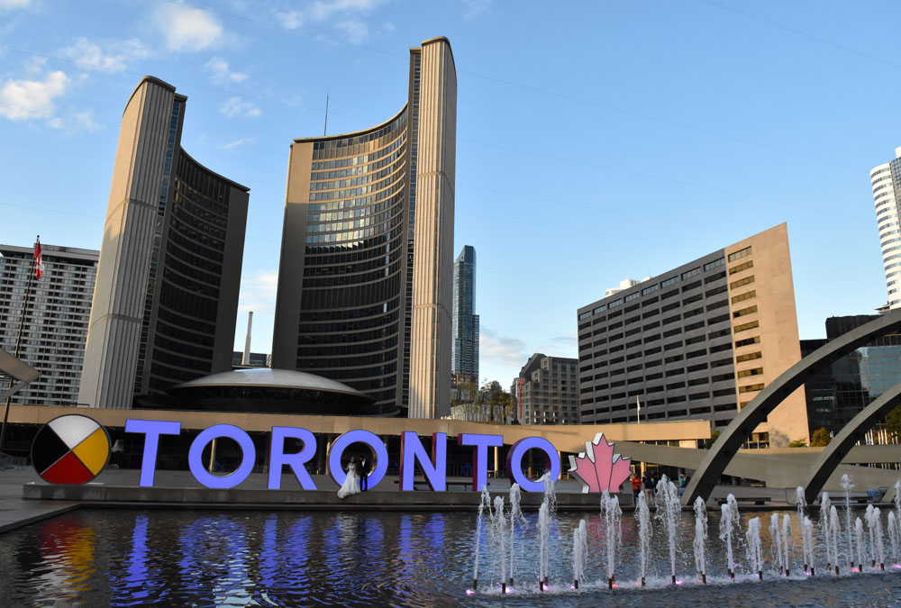 Toronto Grand Prix Tourist - A Toronto Blog: Out with the old Toronto ...