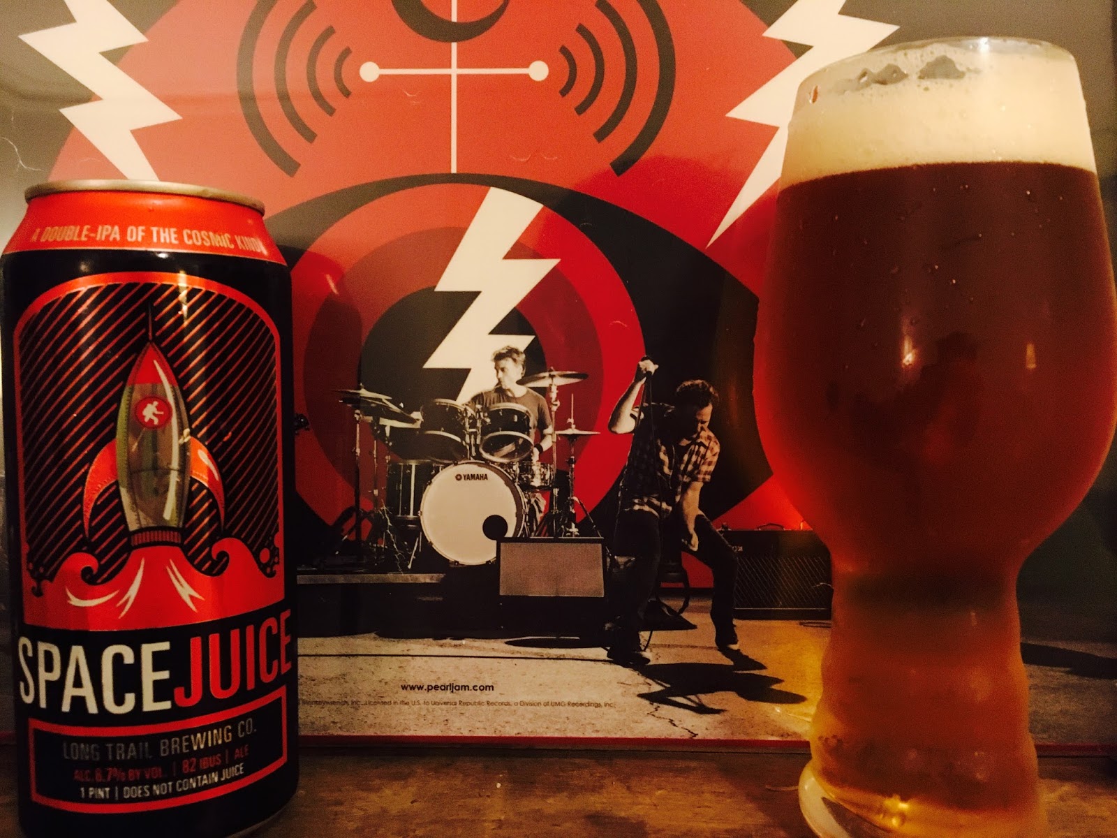 A Crafty Look: Beer Blog: Long Trail Space Juice Double IPA