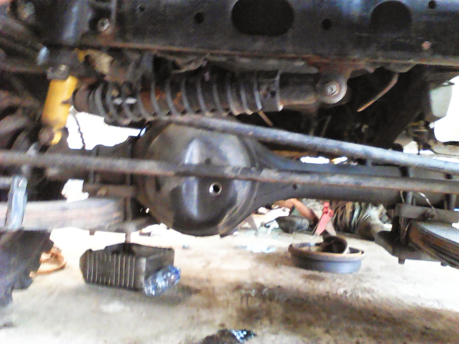 Sistem Pemindah Tenaga: komponen-komponen final drive