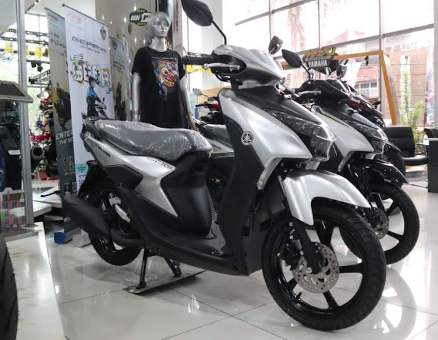 Pilihan Warna Prestige Silver Yamaha Mio Gear 125 Mewah Banget ...