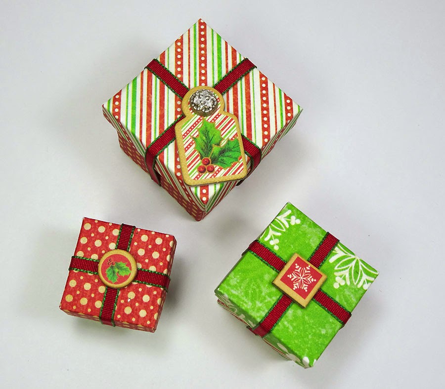 Lighted Christmas Mixed Media Box Display