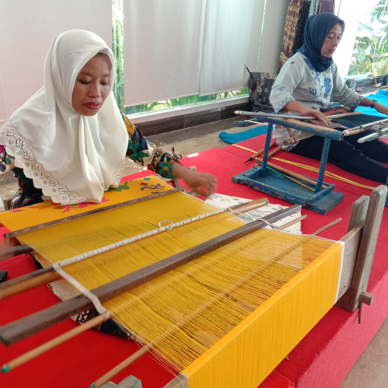 Cerita Para Pengrajin Tenun Sutra Mandar yang Terkendala Bahan | MASALEMBO