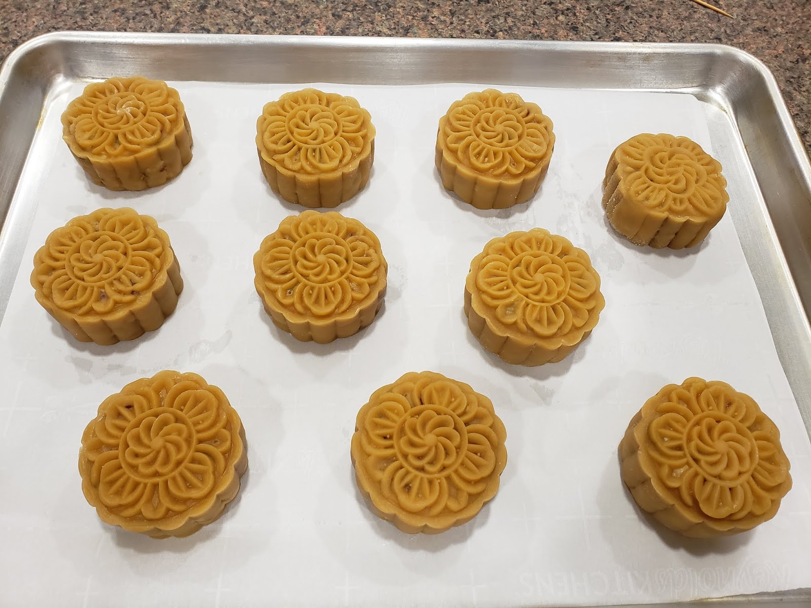 Kristy's Corner: Mixed Nuts Mooncakes