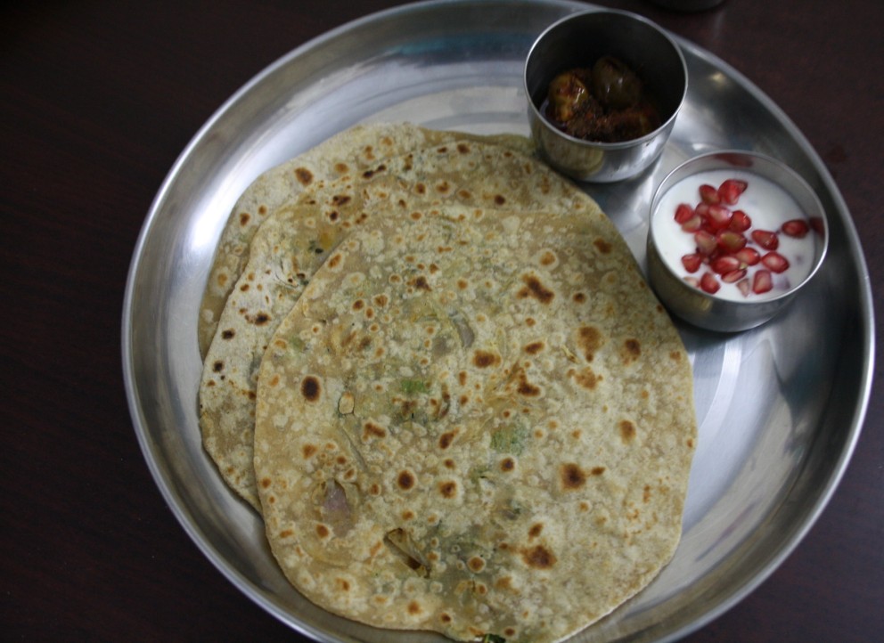 Stuffed Onion Mint Parathas with Pomegranate Raita | Pyaz aur Pudine Ki ...