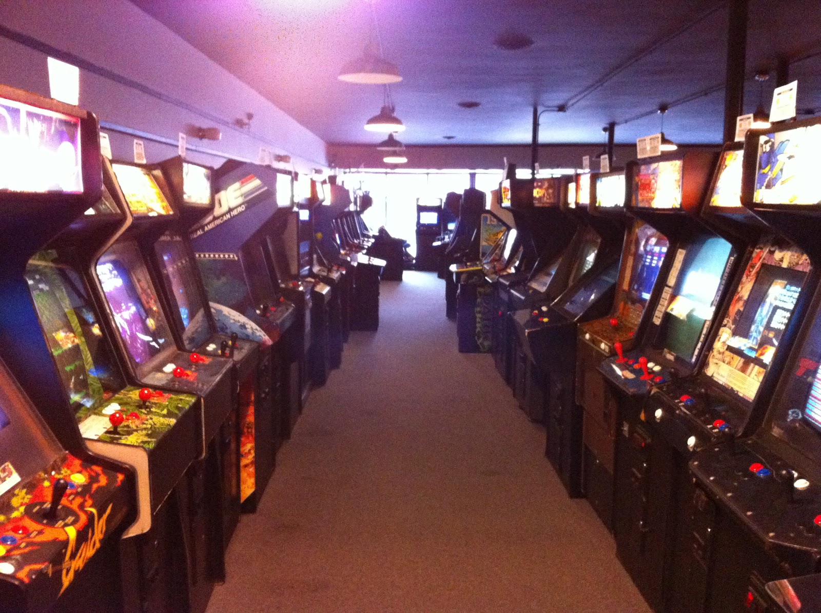 Bad Retro: Arcade Action : Galloping Ghost Arcade