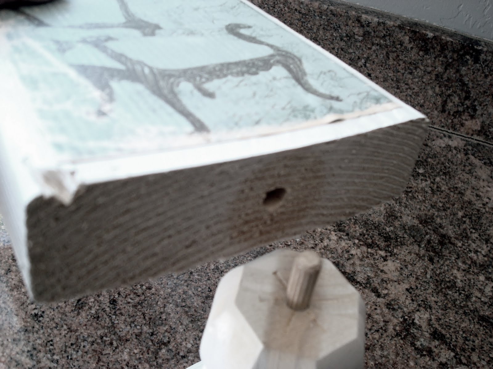 House of Chic and Penoche: Picture Stands, Style II