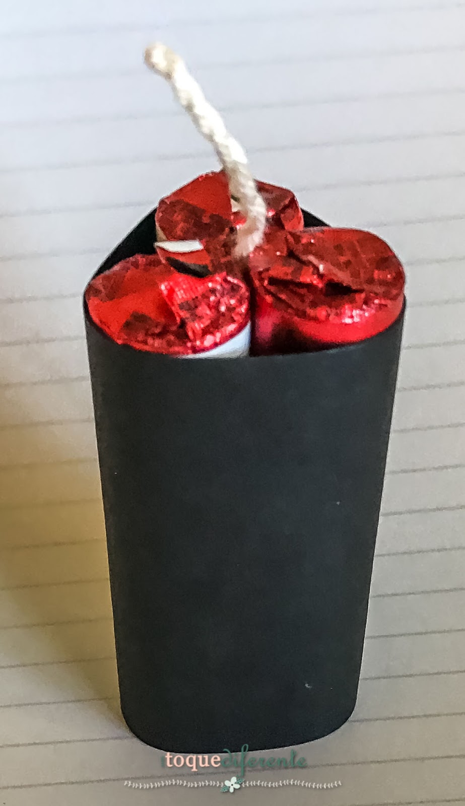 Toque Diferente: Dinamite TNT de chocolate baton