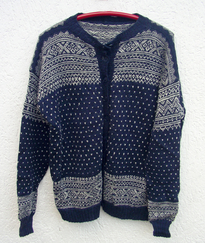 STRICK 17: Lusekofta