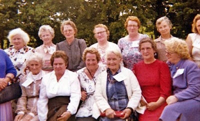 Kilcullen Diary: Looking Back: Glamorous Grans