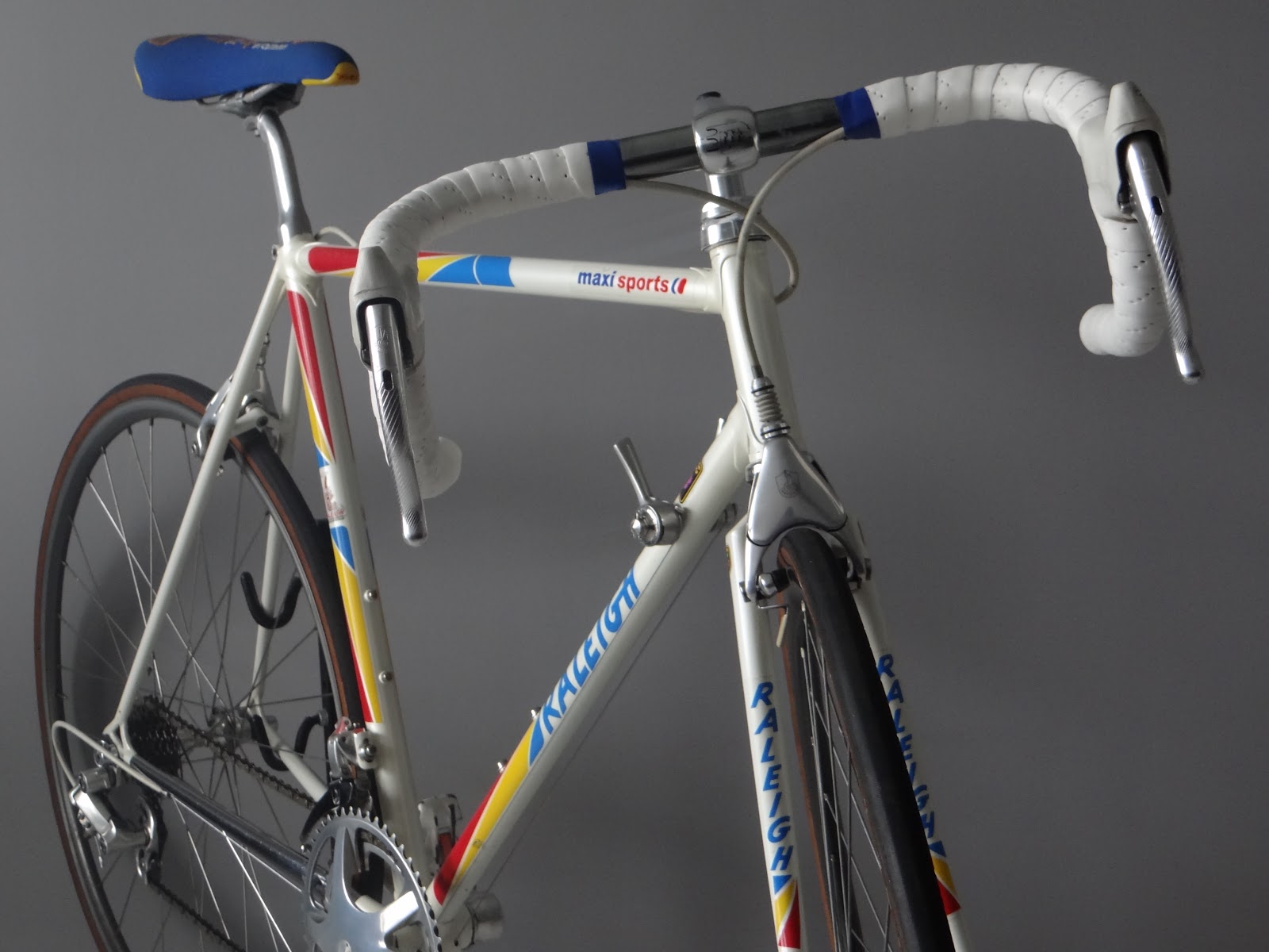 BIBIBIKE STOCK: RALEIGH CASTORAMA 1990