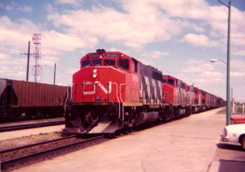 Trackside Treasure: Then and Now: Portage la Prairie 1980-2010