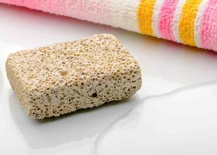 Pumice Melt and Pour Gardener's Soap Recipe With Calendula - Everything ...