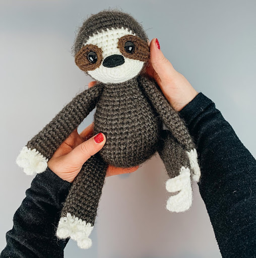Free Crochet Sloth Amigurumi Pattern