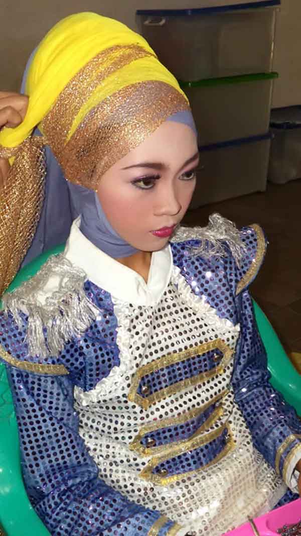 15 Model Kerudung Mayoret Modern Simple 2025 - Abiabiz.com