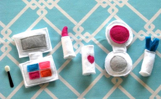 Be Different...Act Normal: Felt Makeup Tutorial