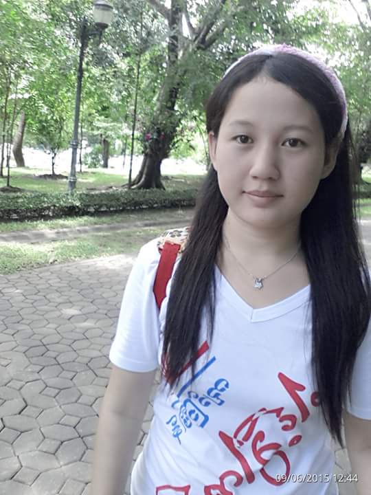 ျမန္ မာ မိန္ းက ေလးမ်ားရဲ႕ ျဖဴစင္ ေသာ အလွ