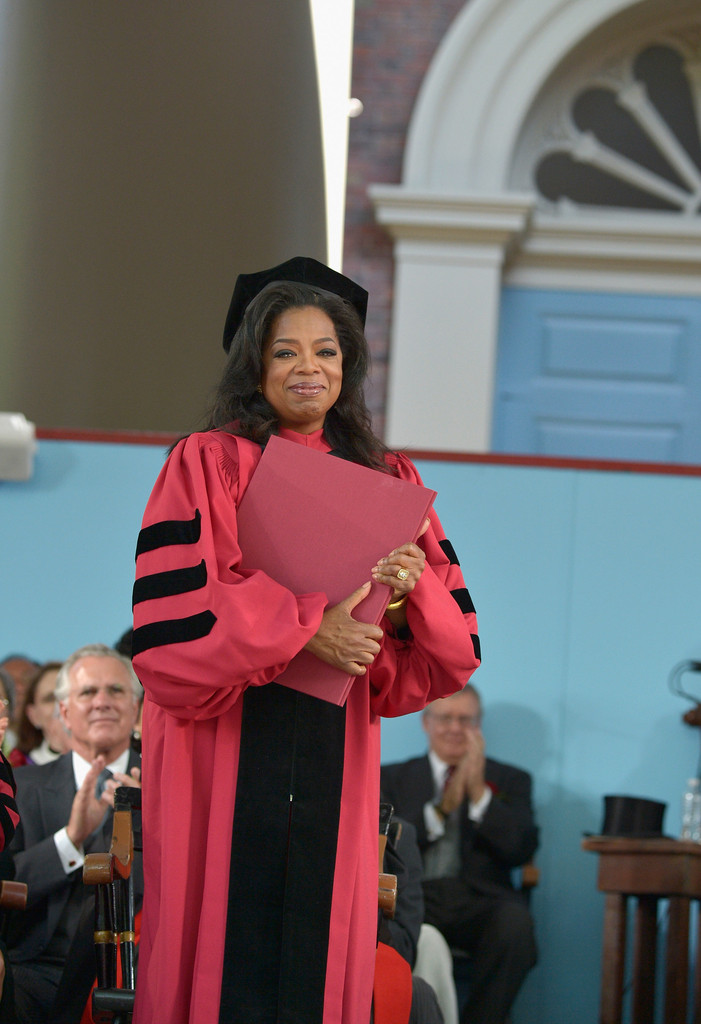 Graduation: Congratulation Oprah Winfrey.