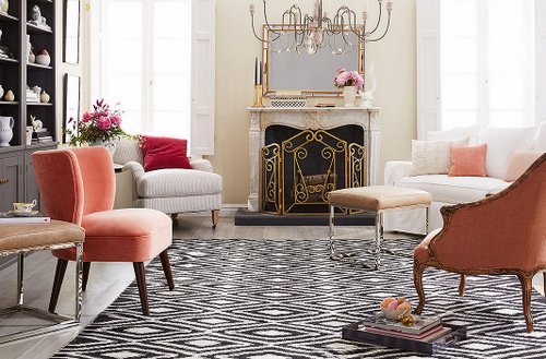 Staging Diagonally: A Way to Fool the Eye | DIY Home Staging Tips