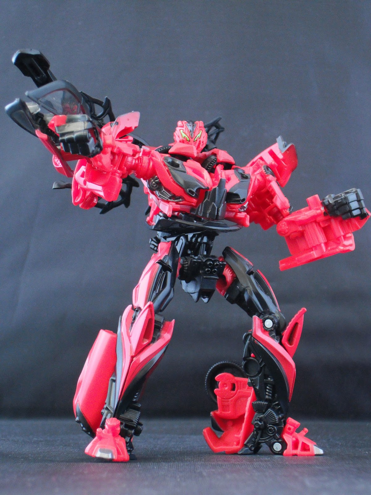 The HEXdidn't... TransFormers Collection Blog: Studio Series Stinger