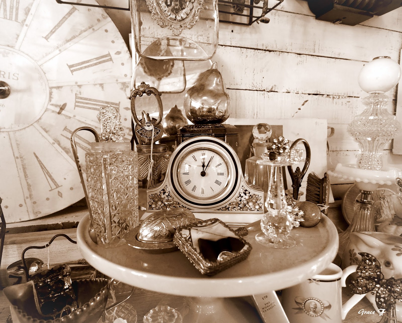 Perth Daily Photo : Antiques, retro, weird stuff, cool junk!