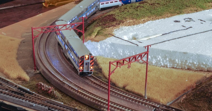 Model Railroad Miscellany: Virginia Railway Express Train