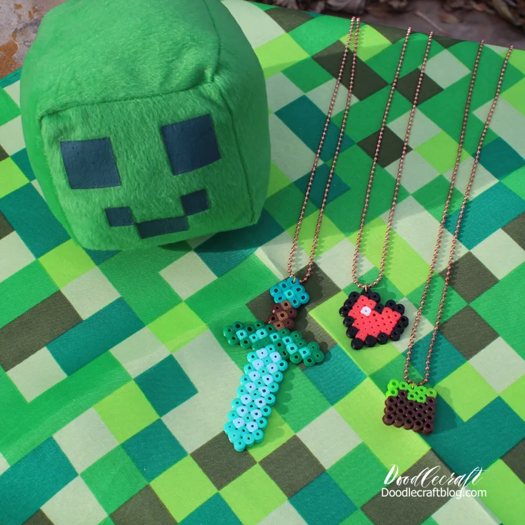 Valentine DIY: Minecraft Necklaces!