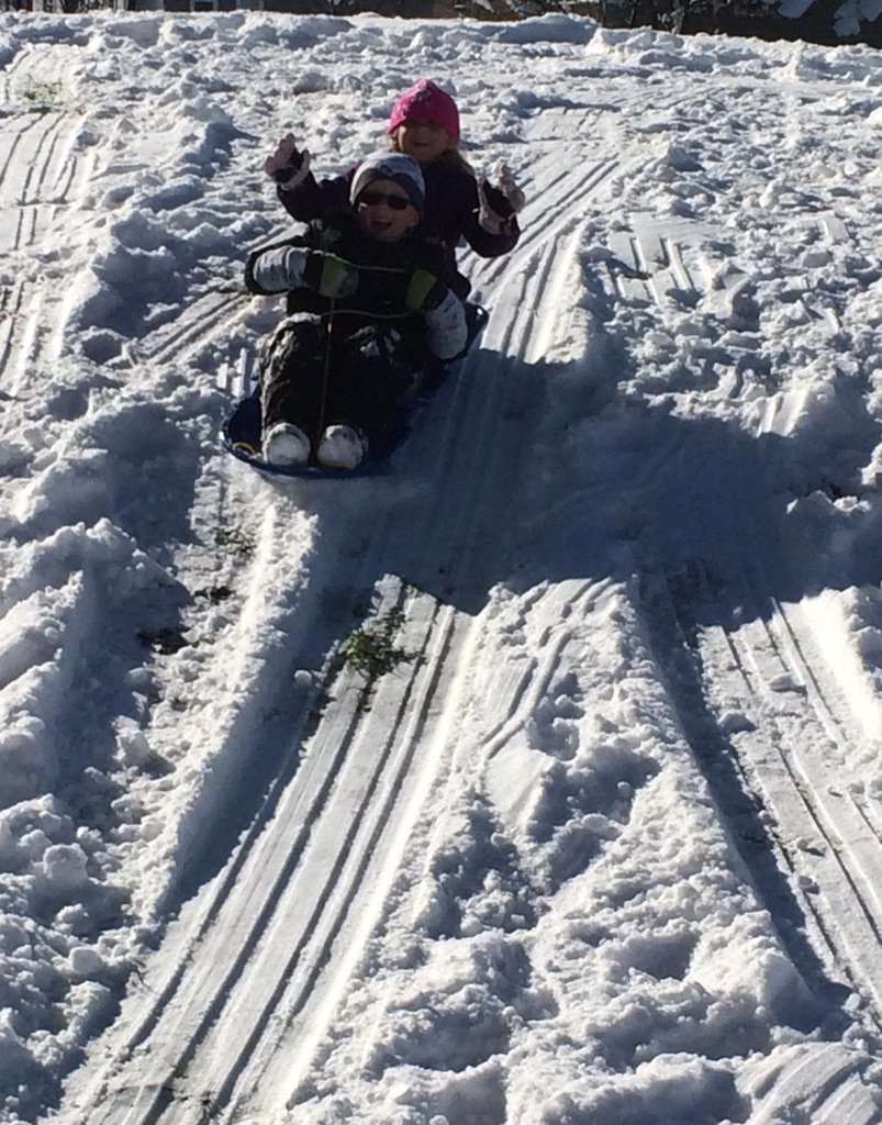 A GEEK DADDY: Sledding Tips for Snowy Winter Days