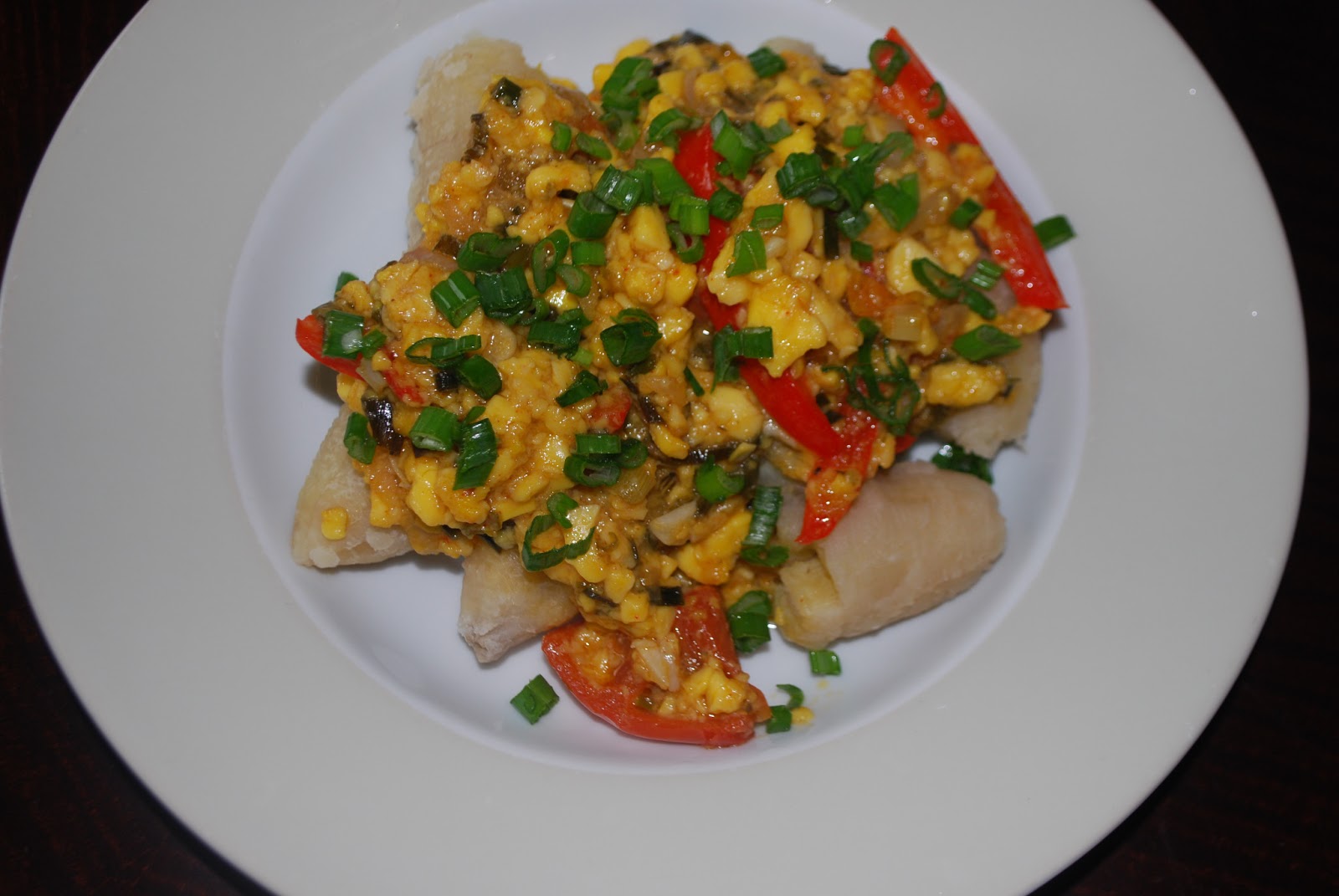 SANDE Handmade Natural: Ackee Fruit & Green Bananas Dish