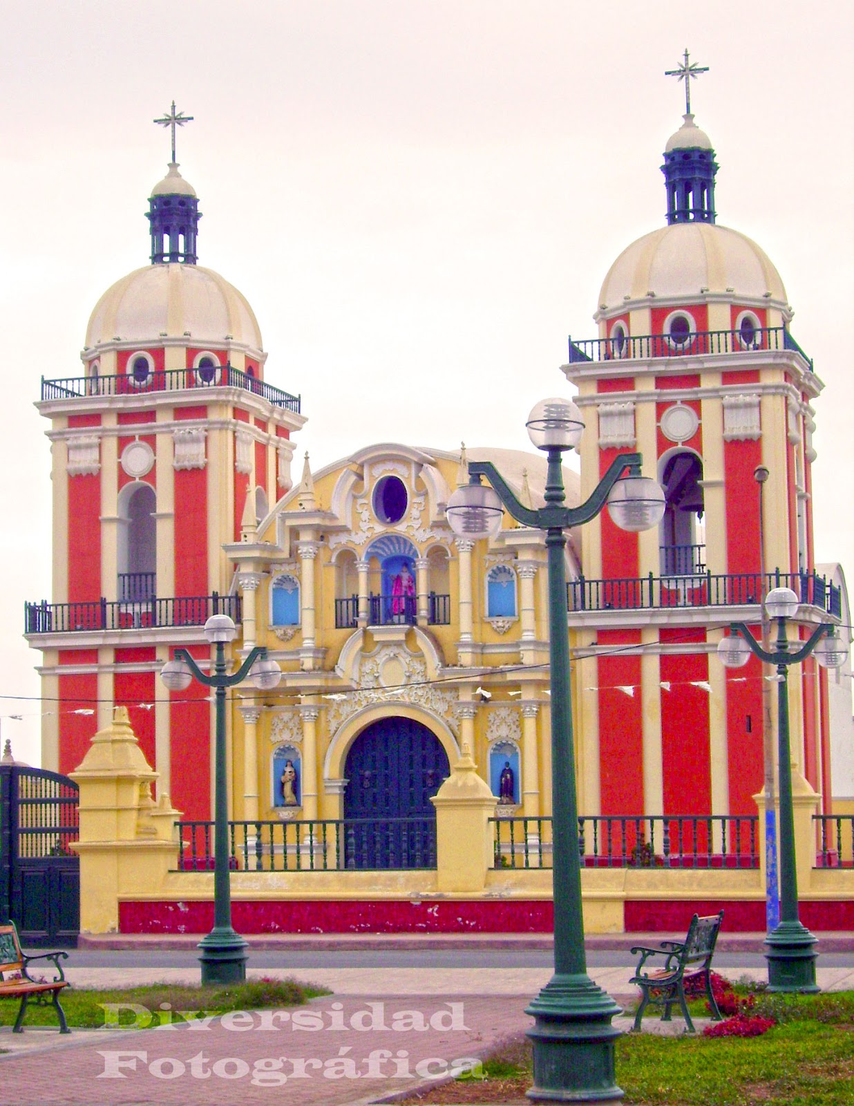 Diversidad de Noticias: Chilca y su Fe