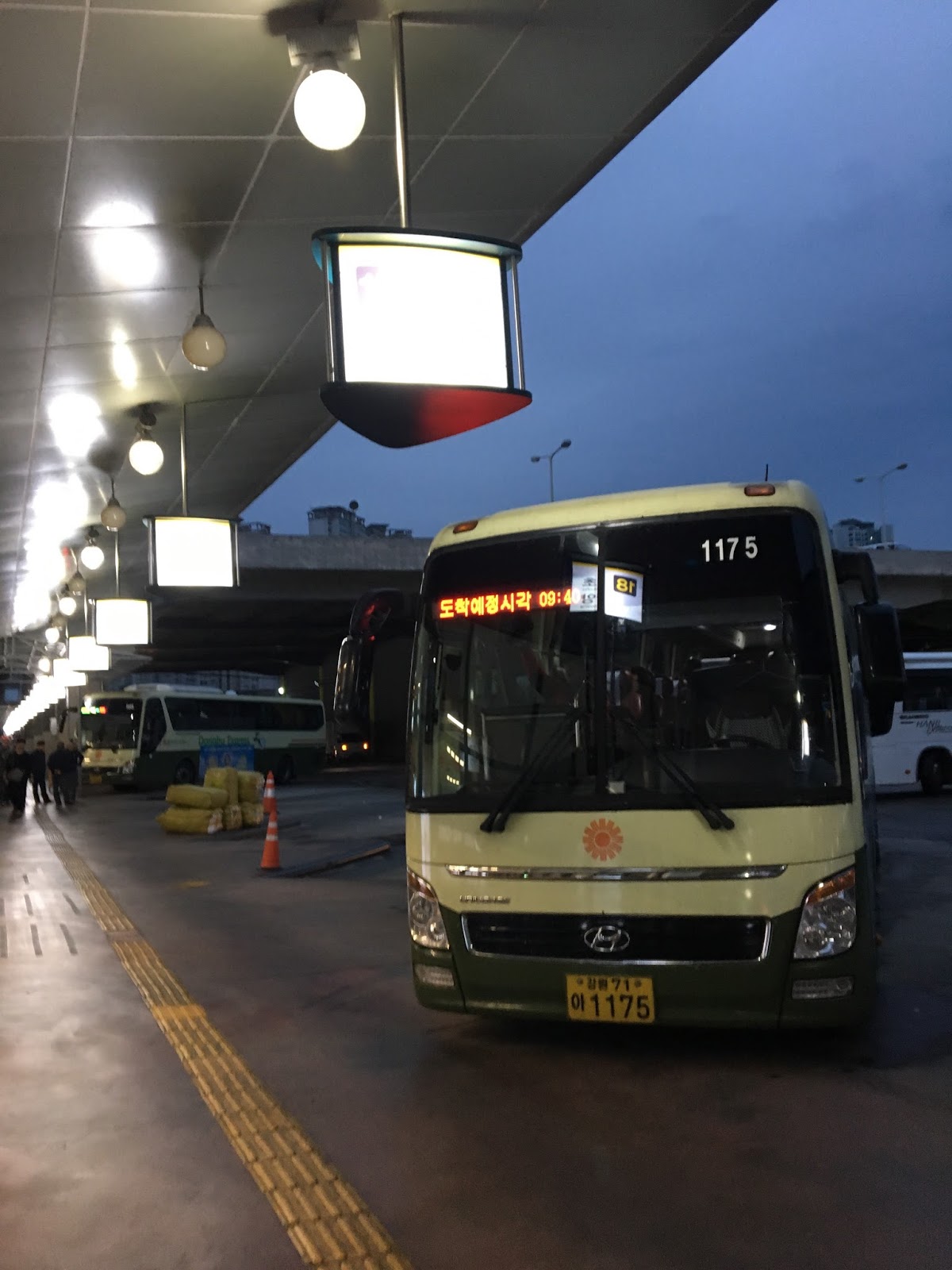 Korea 9/11 : Seoraksan National Park, Sinsa, Express Bus Terminal