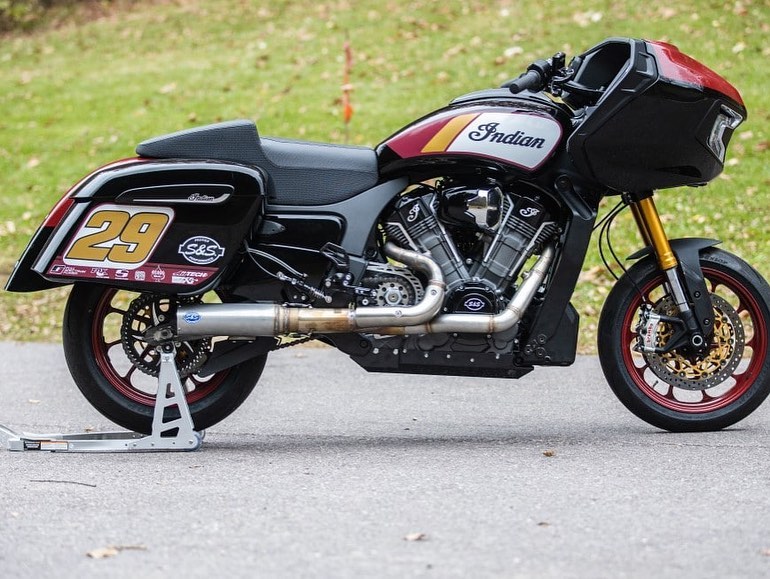 Performance Bagger - RocketGarage - Cafe Racer Magazine