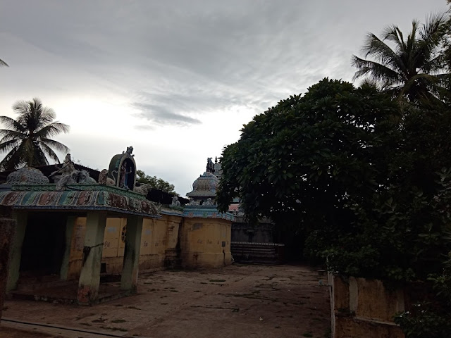 Tamilnadu Tourism: Brahmapureeswarar Temple, Sitharkadu, Mayiladuthurai