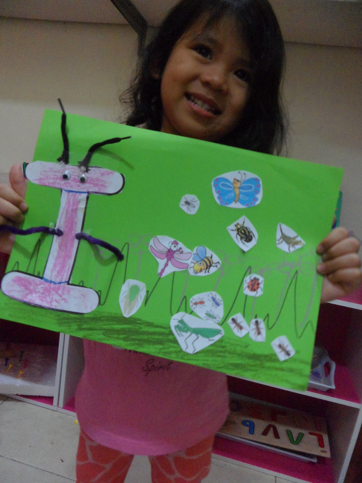 The 2Balqis: Letter Crafts - I insects & N net