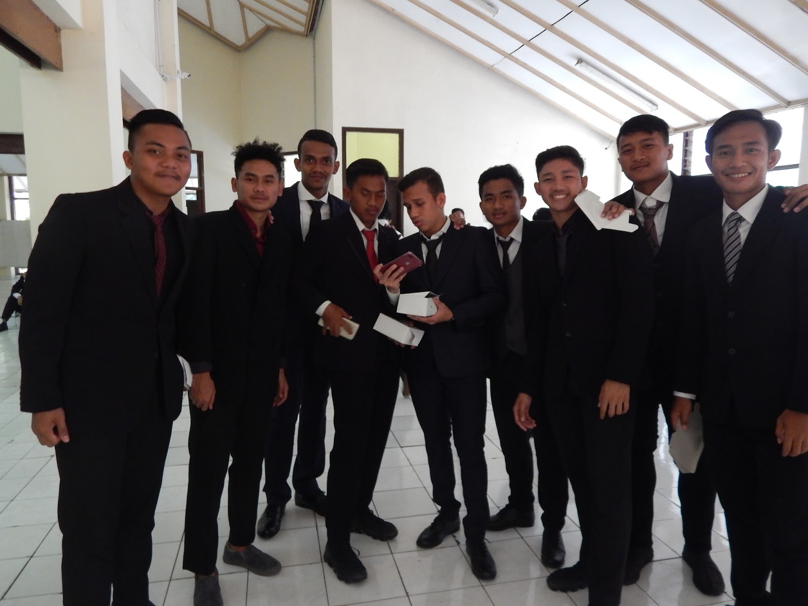 SEKOLAH KHUSUS OLAHRAGAWAN SMP/SMA NEGERI RAGUNAN : PERPISAHAN SMA 2018