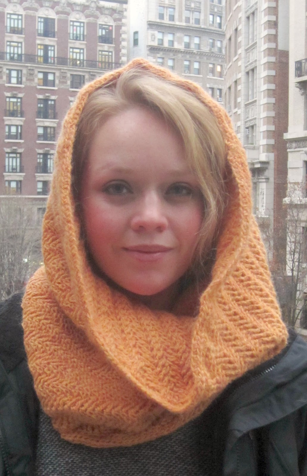 Ball Hank n' Skein: Free Pattern - Herringbone Cowl