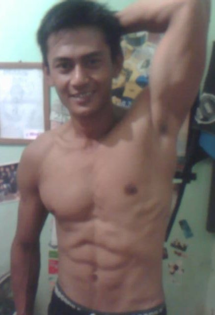 Kumpulan foto foto Gay: cowok lokal