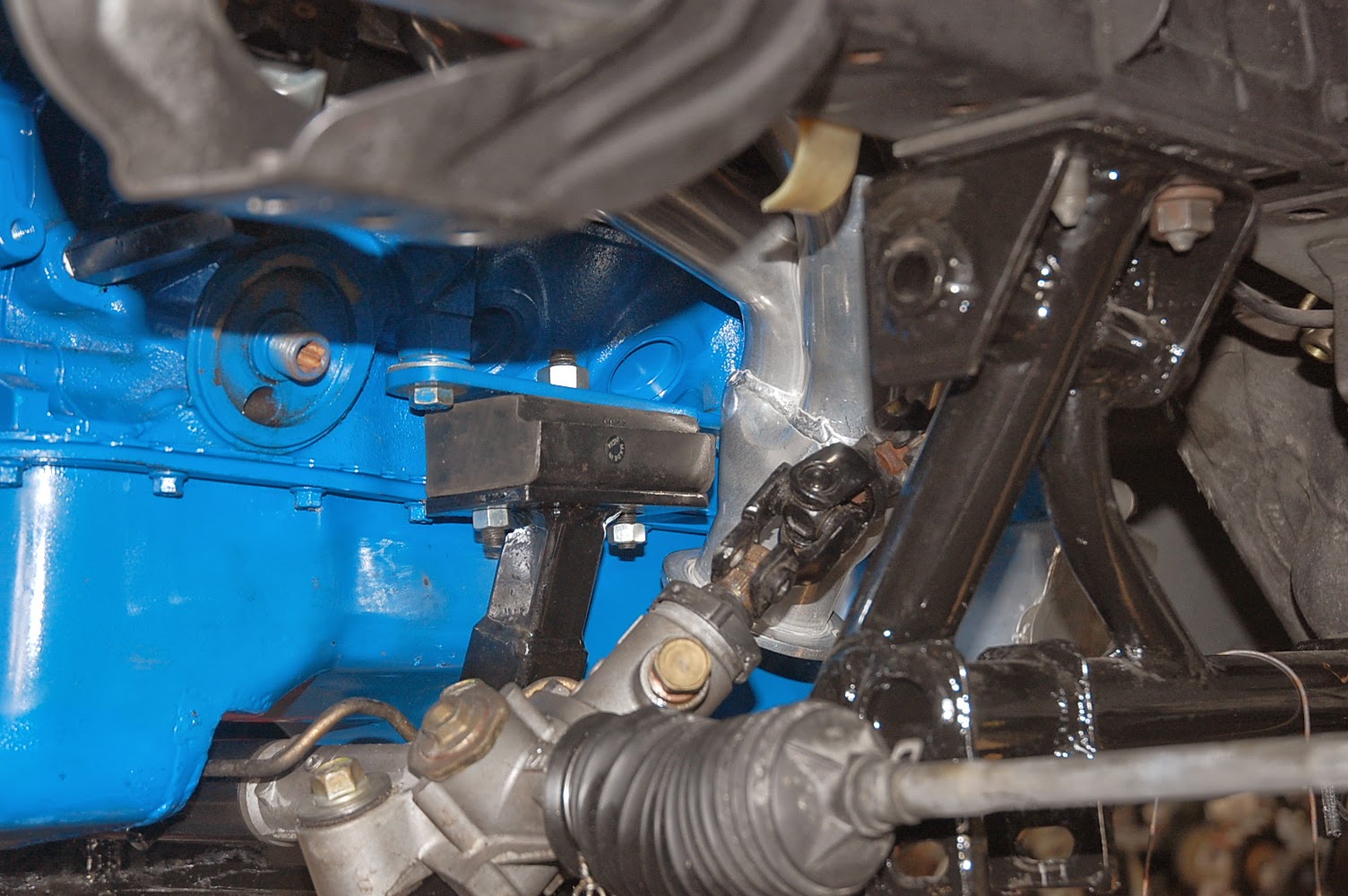 MiataV8 Conversion: Tubular Subframe with Ford 302