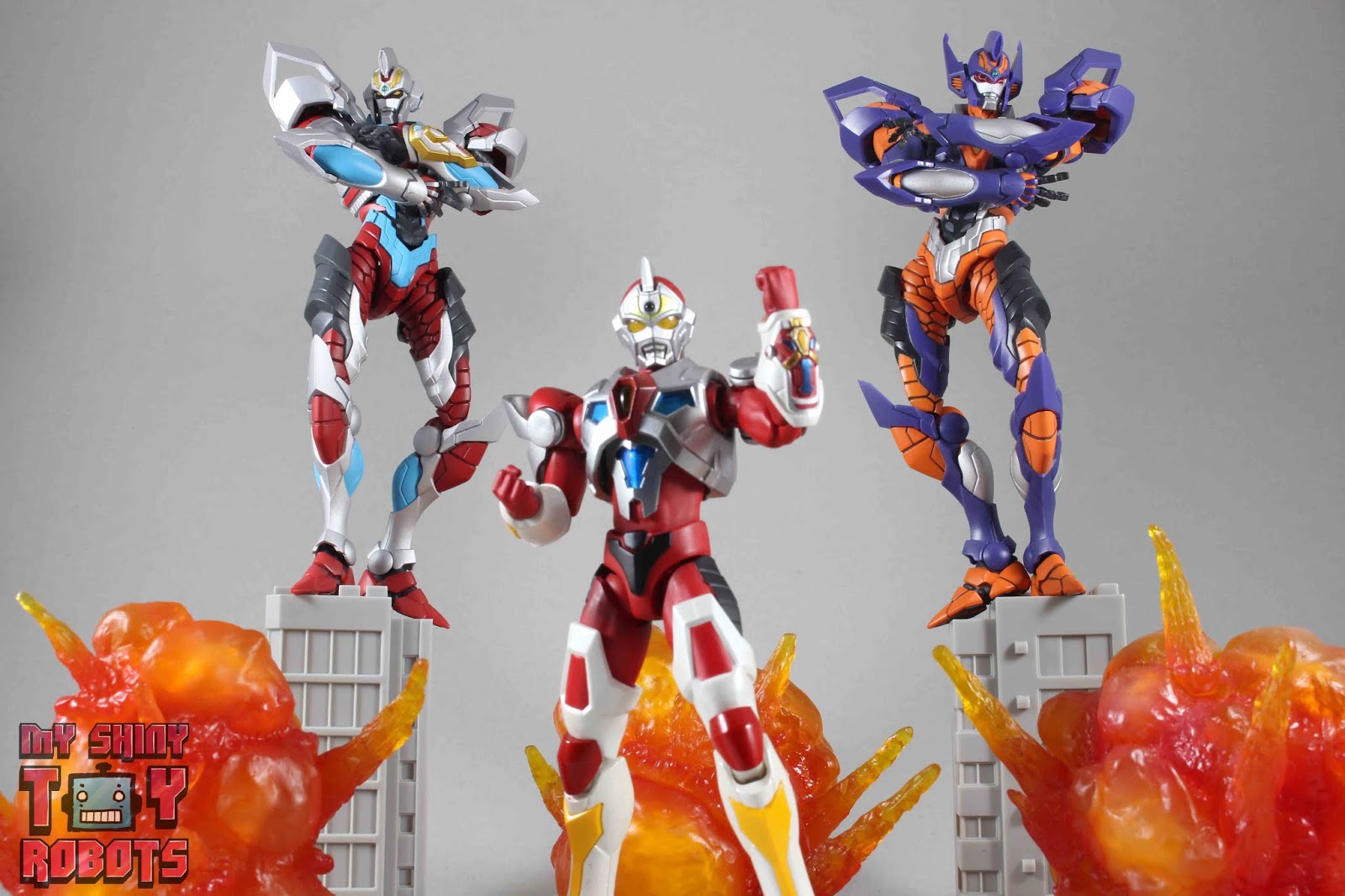 My Shiny Toy Robots: Toybox REVIEW: Figma Gridknight