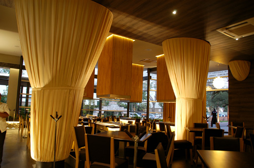 podio: Restaurante SATO por Taller5 Arquitectos