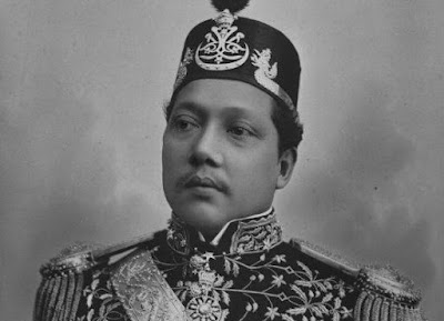 23 April 1968, Wafatnya Sultan Syarif Kasim II Yang Sumbang Rp1000 ...