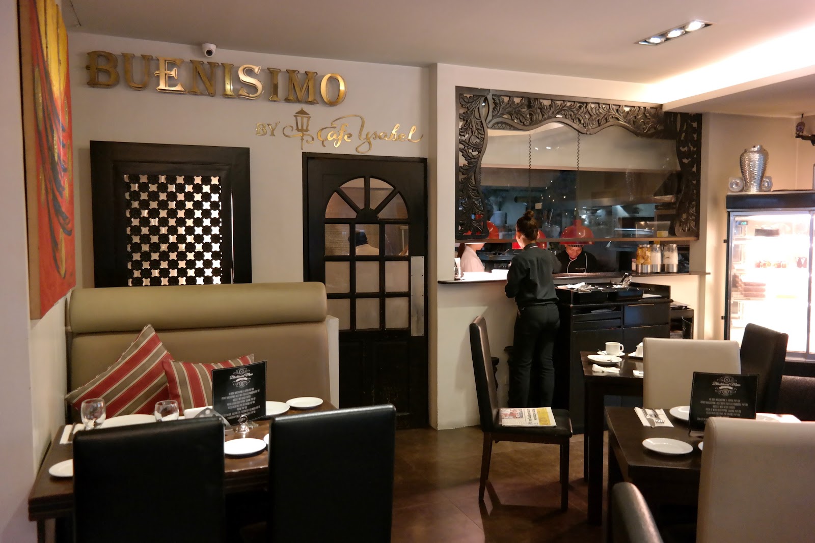 Sand Under My Feet: Buenisimo by Cafe Ysabel