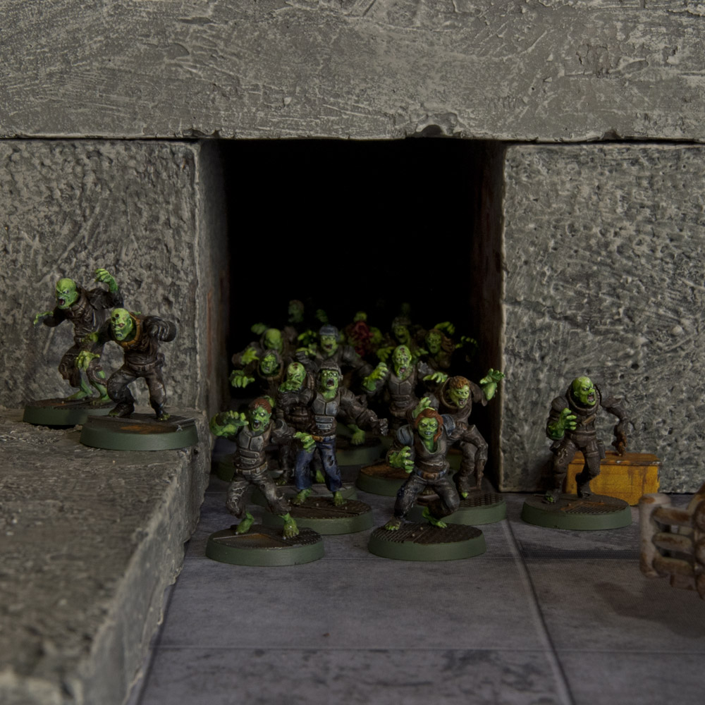 Dr. Mathias's Miniature Extravaganza: Mantic Plague Zombies