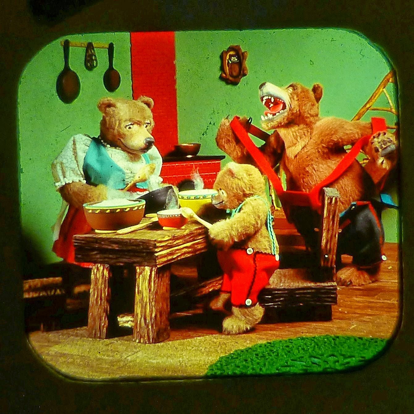 Lance Cardinal Creations: "GOLDILOCKS AND THE THREE BEARS" VINTAGE VIEW ...