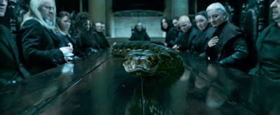 What's on my Mind: I review "Harry Potter and the Deathly Hollows part ...