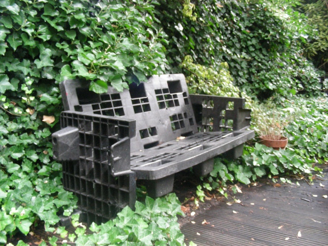 Ewa in the Garden: 18 Best Garden Recycling Ideas - Hand Picked