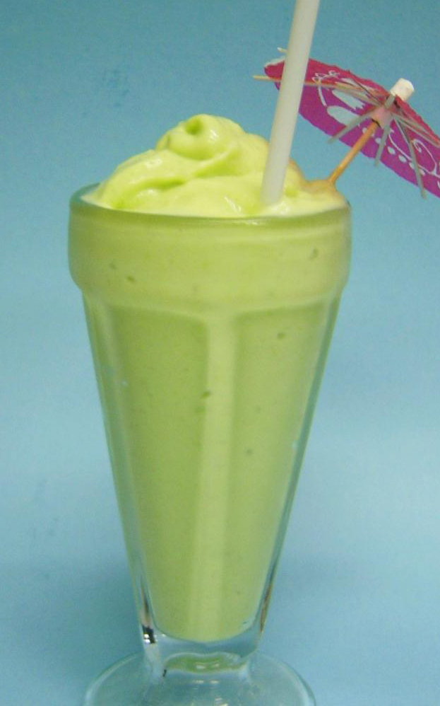 hot chocolate with leah: A Nutritious Avocado Shake Beverage