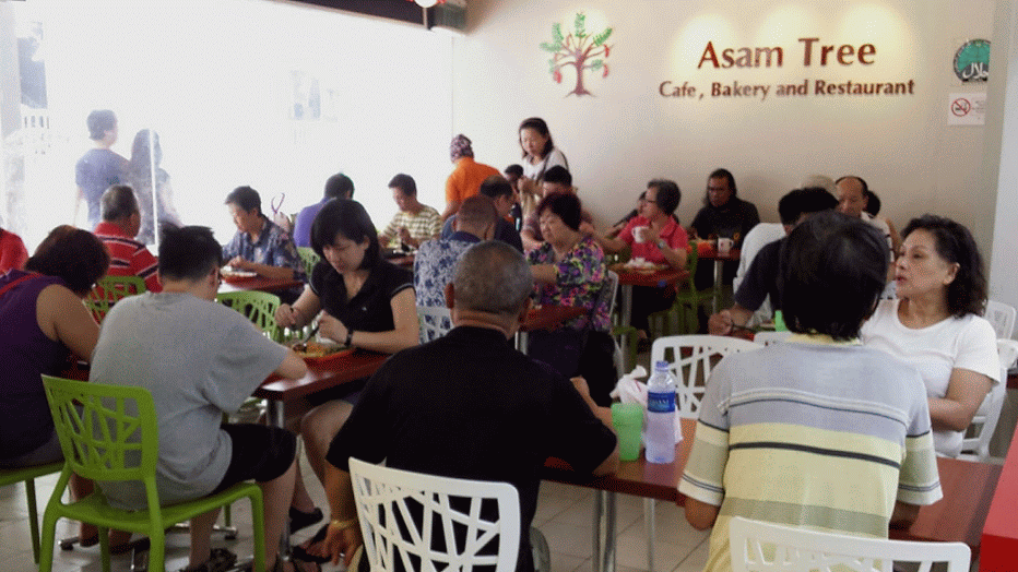 Street Food Warms Your Heart: Asam Tree Cafe Bakery & Restaurant at Blk ...