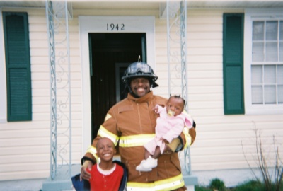 Famous Comic Book Publisher: THE HISTORY OF COMICS: BIRTH OF ...