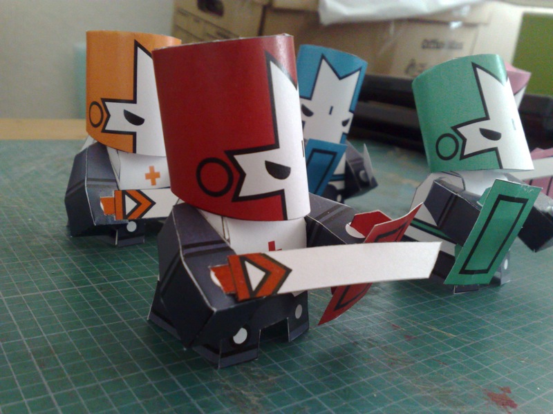 Papiers, no >}}> : Papercraft 13 - Castle Crashers